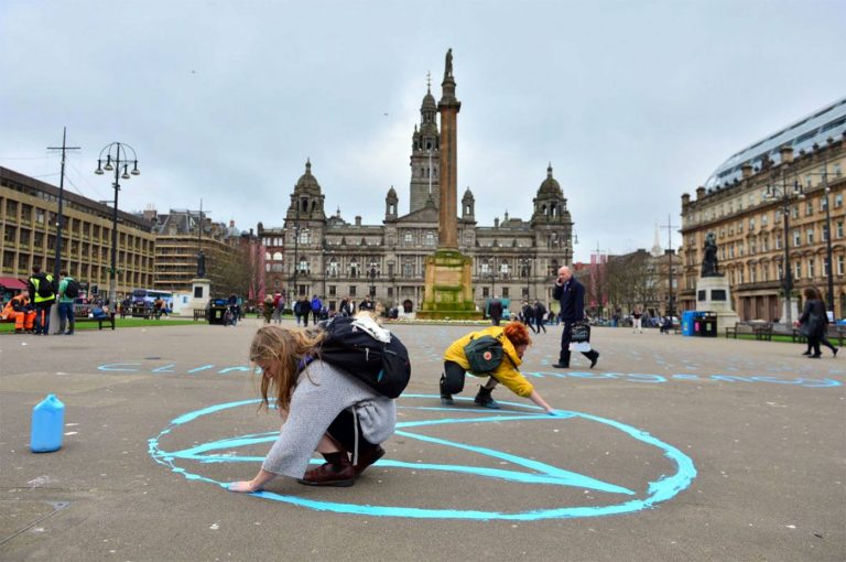 The origins of the extinction symbol | Logo Design Love